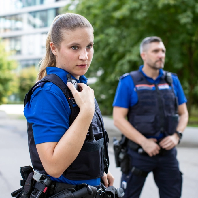 Zivile Mitarbeitende